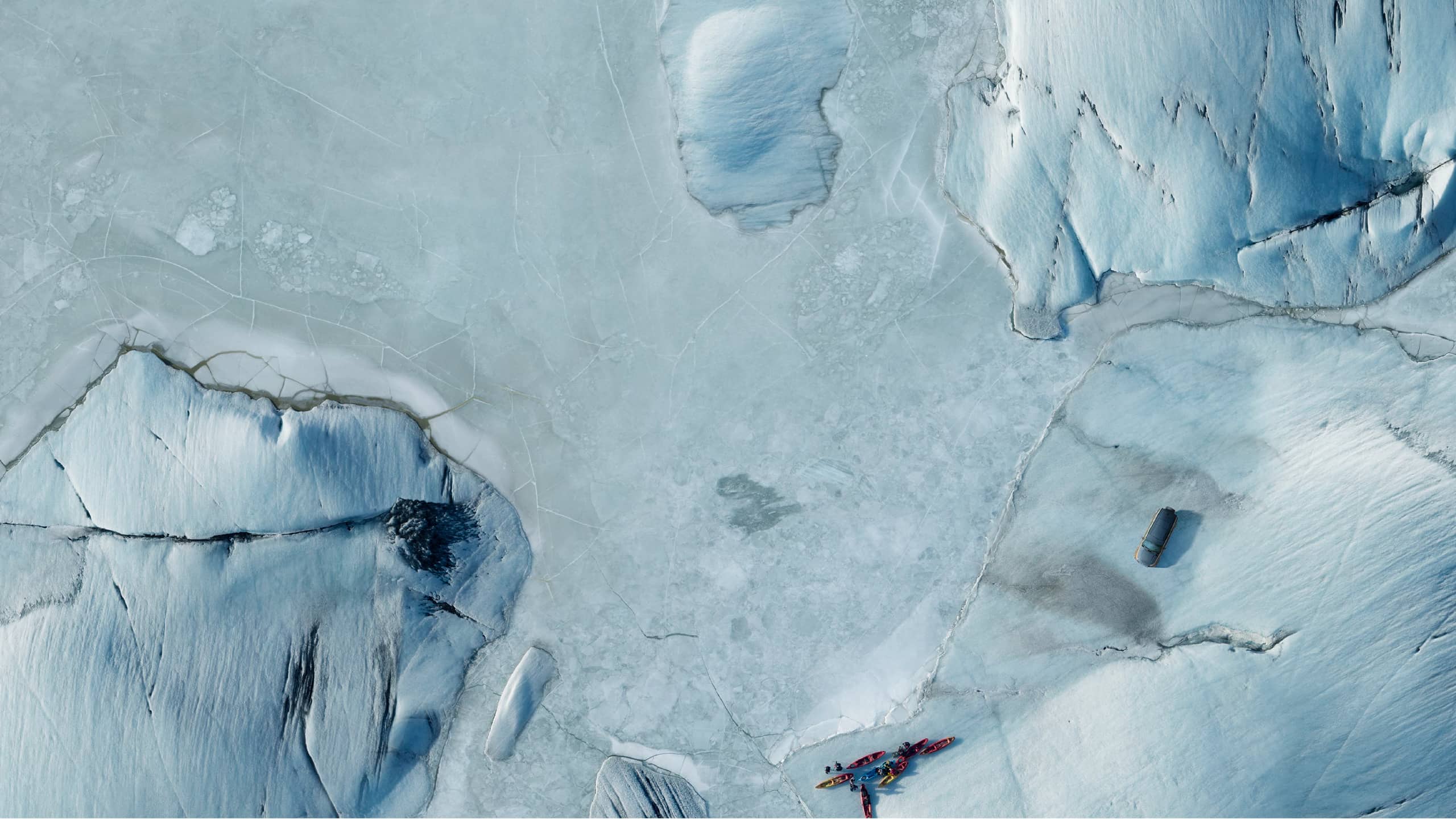 Defender | Unstoppable 4x4 Vehicles | Embrace the Impossible