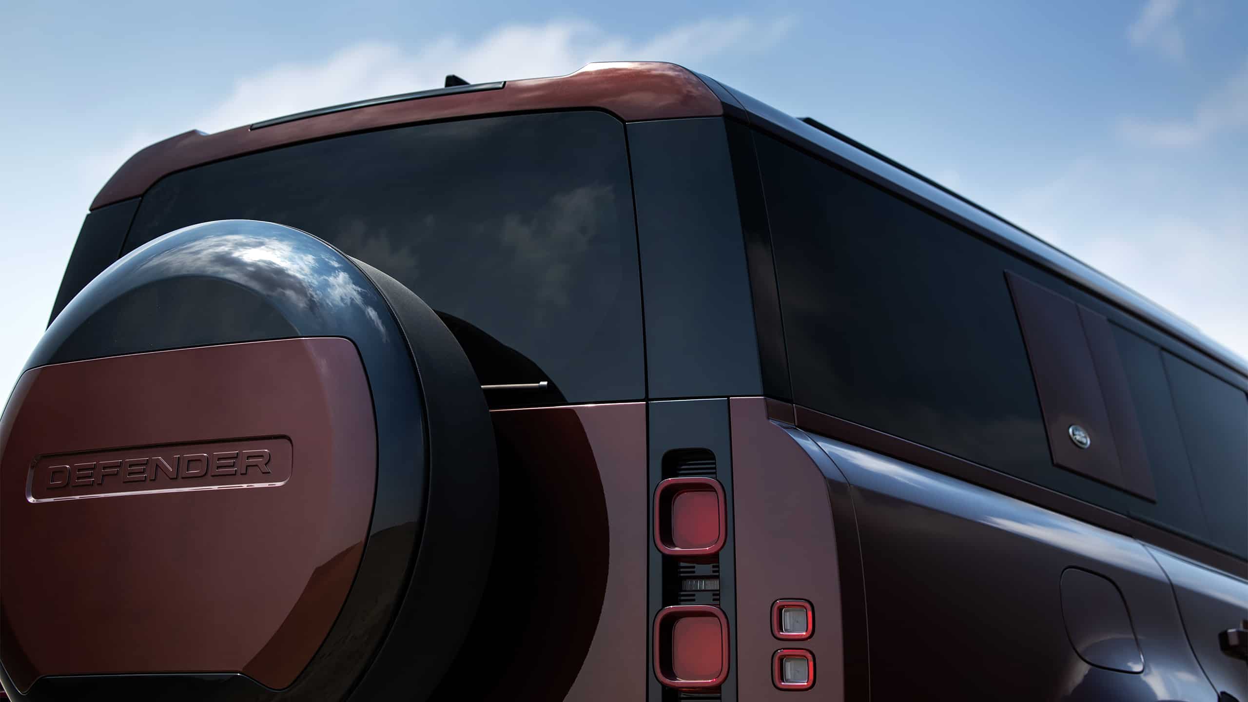 Defender 130 2023 | Explore the spacious design | Defender